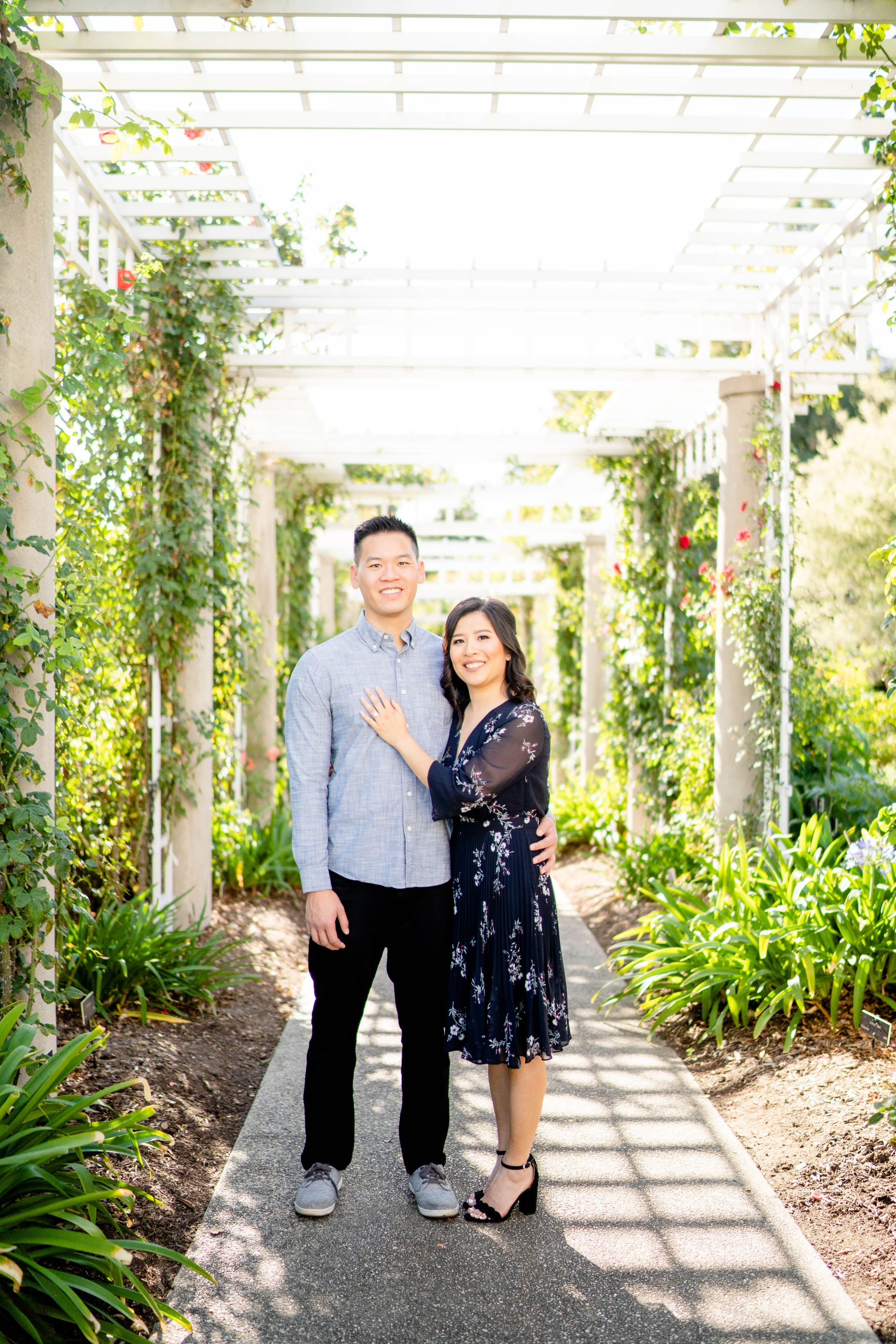 A Huntington Library Engagement Session - Akiko Liu Photos